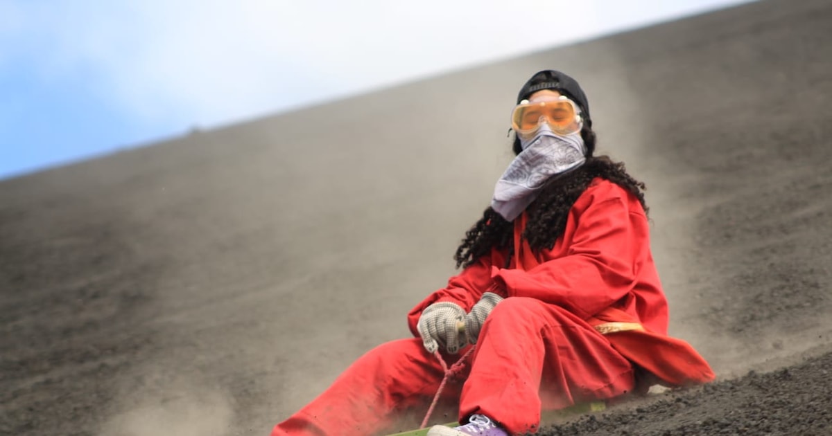 Volcano Boarding Cerro Negro, León | GetYourGuide