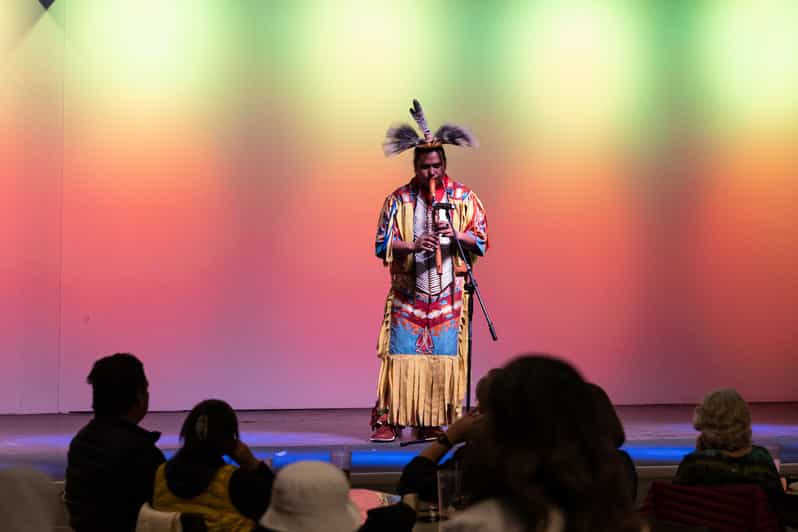 Page: Native American Dinner and Dance Show | GetYourGuide