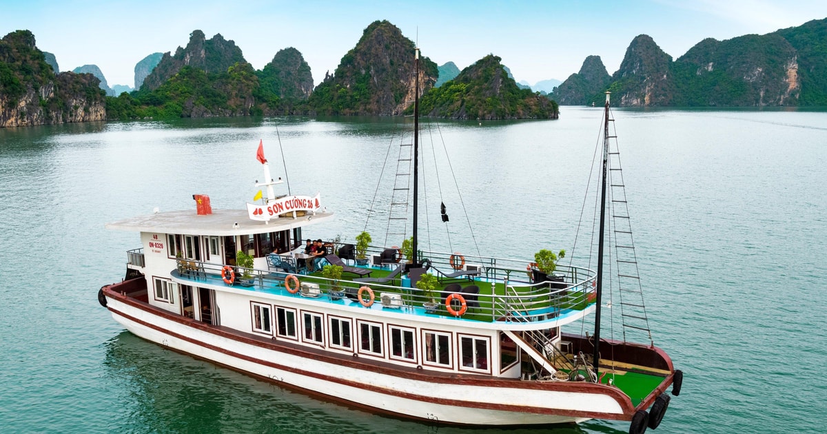 Hanoi: Ha Long Cruise with Kayaking, Caves, and Titov Island | GetYourGuide