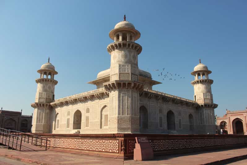 New Delhi: Private Mughal Empire Trip to Agra and Fatehpur | GetYourGuide