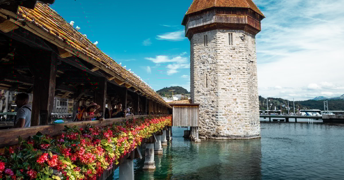 Luzern: Express wandeling met een local in 60 minuten | GetYourGuide