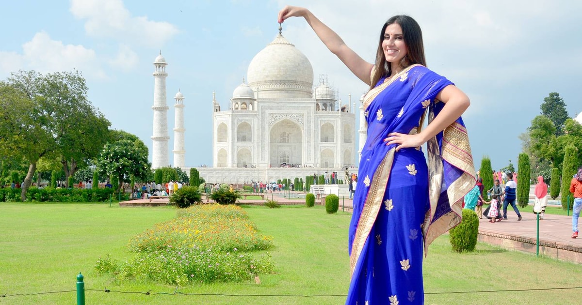Agra: Private Sightseeing Tour by Car with Taj Mahal | GetYourGuide