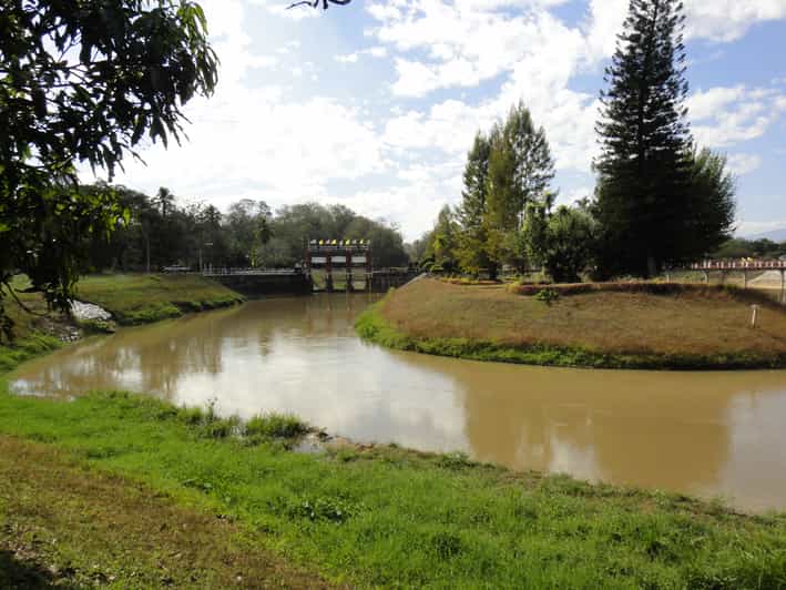 Από το Τσιάνγκ Μάι: Mae Taeng: Mae Taeng Forest Full-Day River Kayaking ...