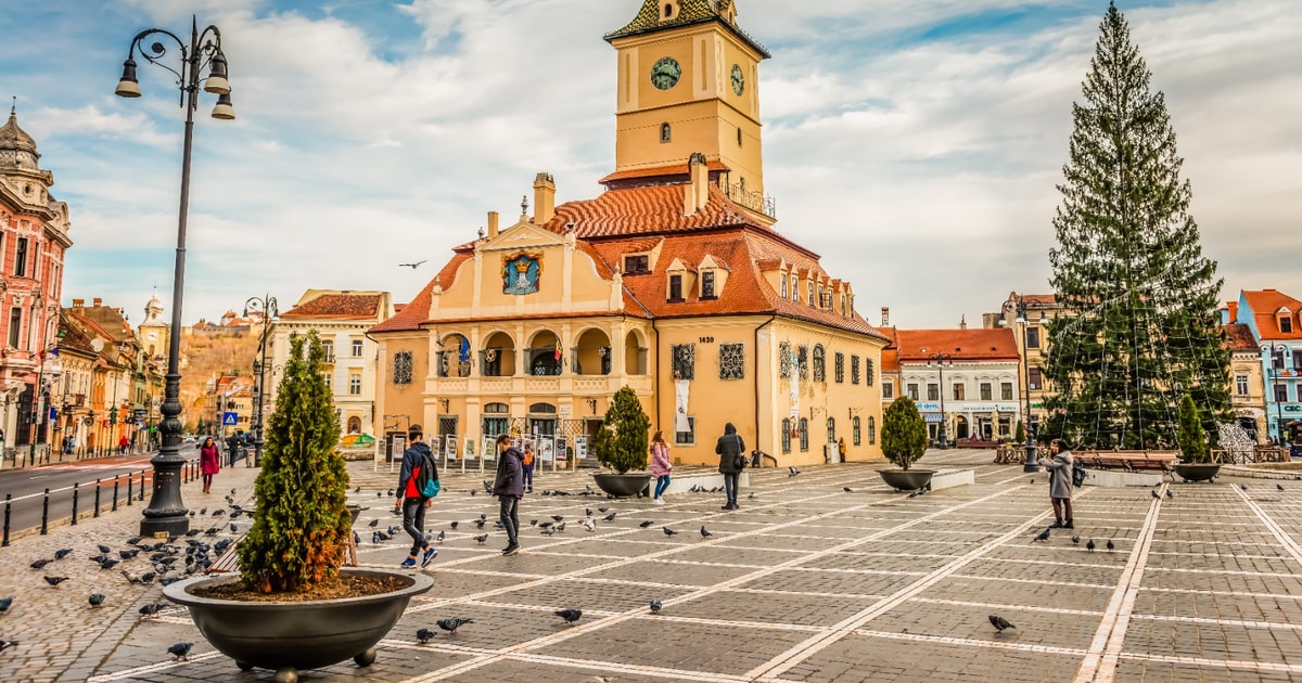 De la București: Excursie de o zi în Transilvania cu pickup | GetYourGuide