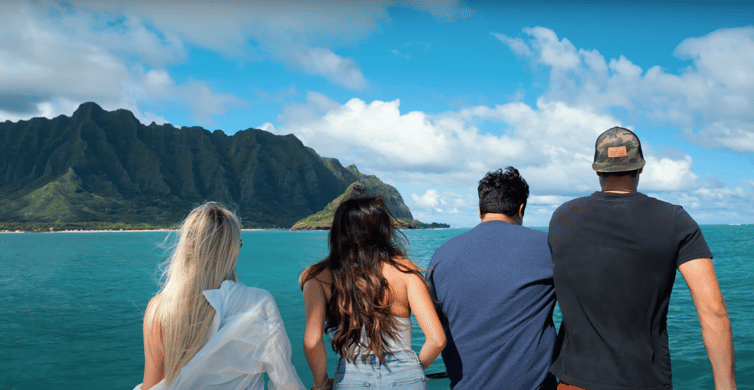 Oahu: Molii Fishpond and Kaneohe Bay Catamaran Tour | GetYourGuide