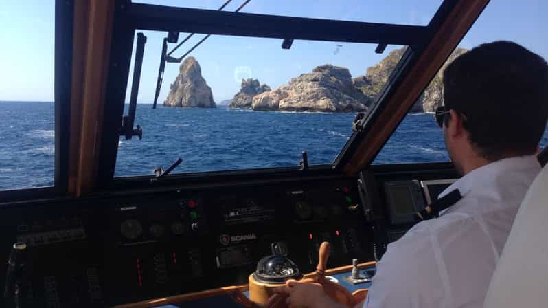 Desde Roses: Excursión en Barco por las Islas Medes con Visita a El ...