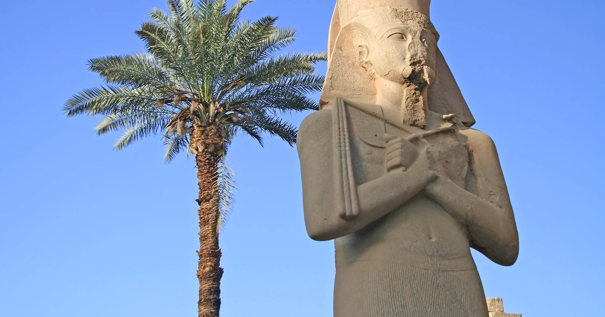 Luxor: Billete electrónico de entrada al templo de Karnak con audioguía ...
