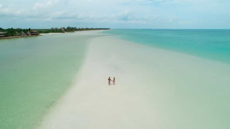 Z Cancúnu: Cancún: prohlídka ostrova Holbox a Punta Mosquito | GetYourGuide