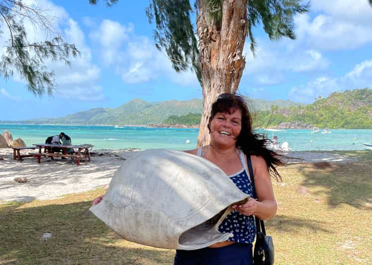Praslin: Curieuse and St. Pierre Island Excursion | GetYourGuide