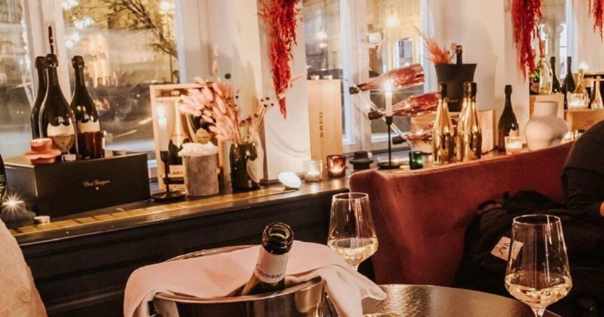 Wine French Bar | GetYourGuide