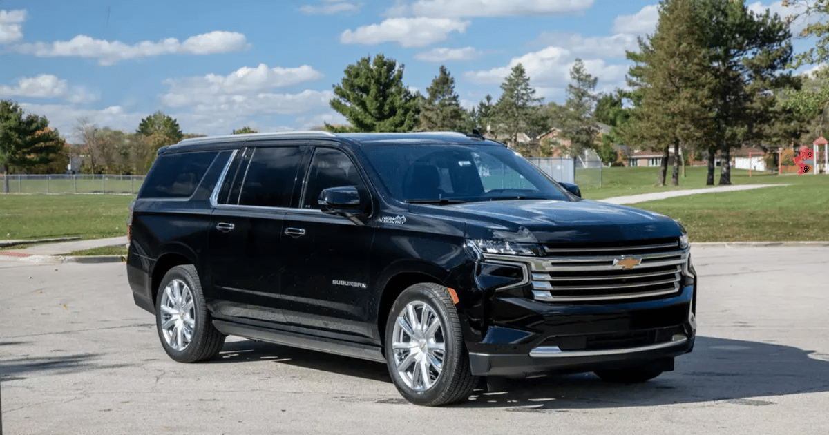 Elegance on the move: exclusive VIP transfer services | GetYourGuide