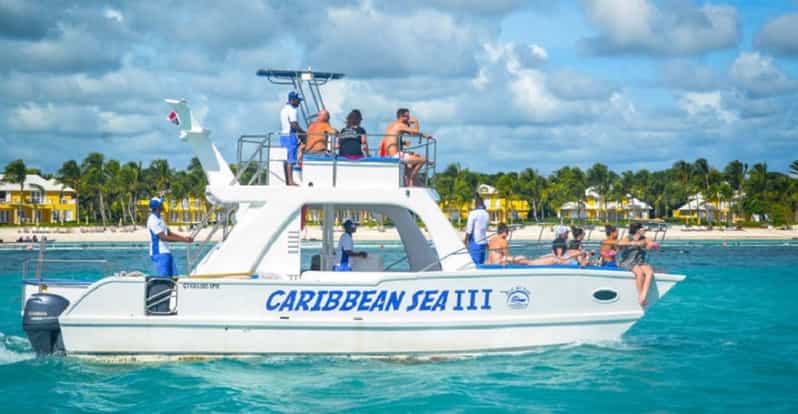 Wild On Punta Cana: Crucero con Snorkel Medio Día | GetYourGuide