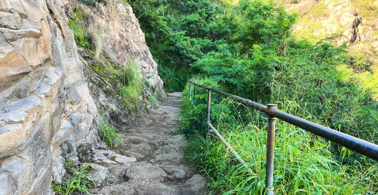Oahu: Diamond Head Crater Trailhead Transfer & Entry Fee | GetYourGuide