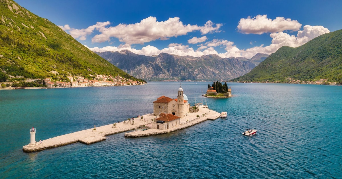 Cattaro: tour guidato privato di Budva, Cattaro e Perast | GetYourGuide