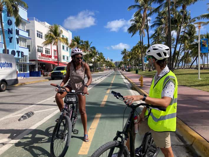 Miami Beach: City Highlights Guided Bike or eBike Tour | GetYourGuide