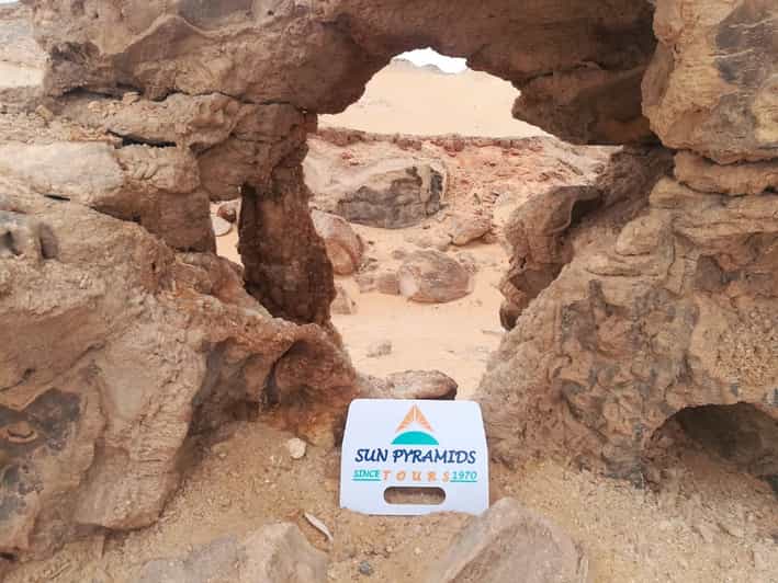 PACKAGE 4 DAYS FAYOUM OASIS, WHITE DESERT AND BAHARIYA OASIS | GetYourGuide