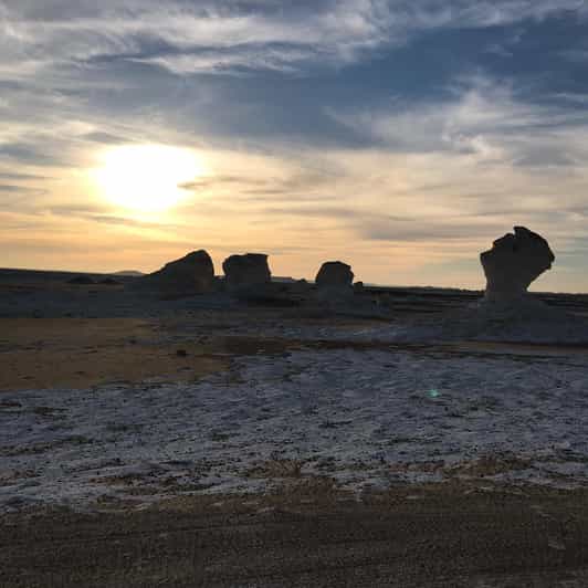 PACKAGE 4 DAYS FAYOUM OASIS, WHITE DESERT AND BAHARIYA OASIS | GetYourGuide