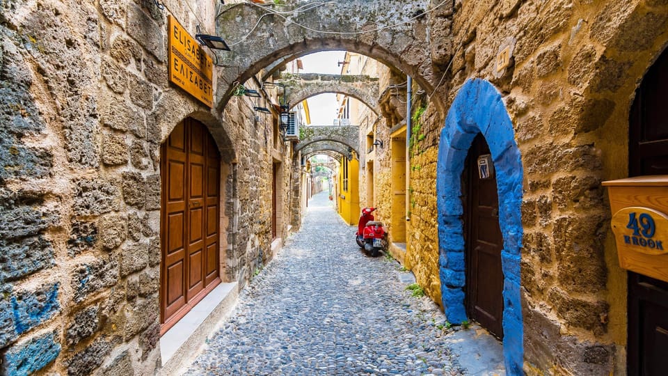 Rhodes Town: Guided Tour with 9D Cinema and Pickup | GetYourGuide