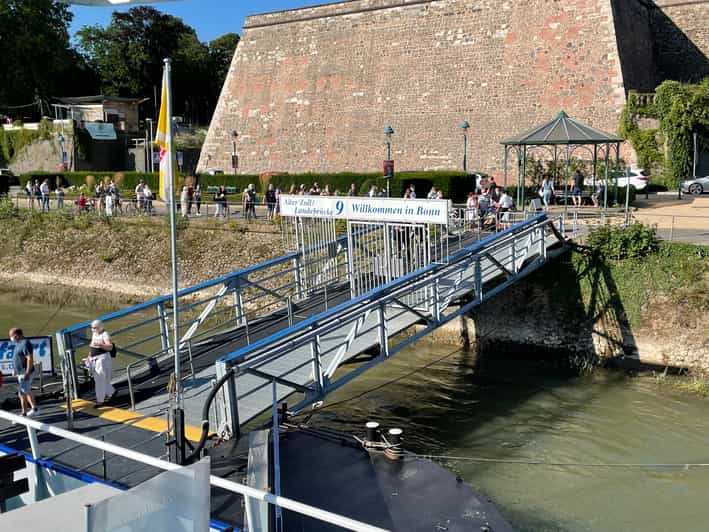 De la Bonn: Râul Rin până la Linz: turul cu barca de vizitare a ...
