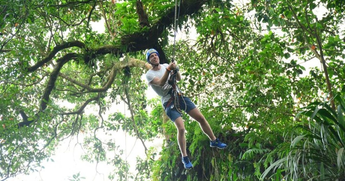 La Fortuna:Zip line,Tarzán Swing & White Water Rafting Combo | GetYourGuide