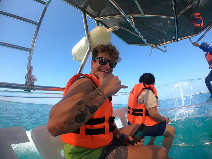 Cancún: Cancún Reef Clear-Boat Tour with Drinks | GetYourGuide