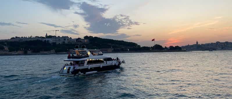 Istanbul: Bosphorus Sunset Yacht Cruise with Live Guide | GetYourGuide