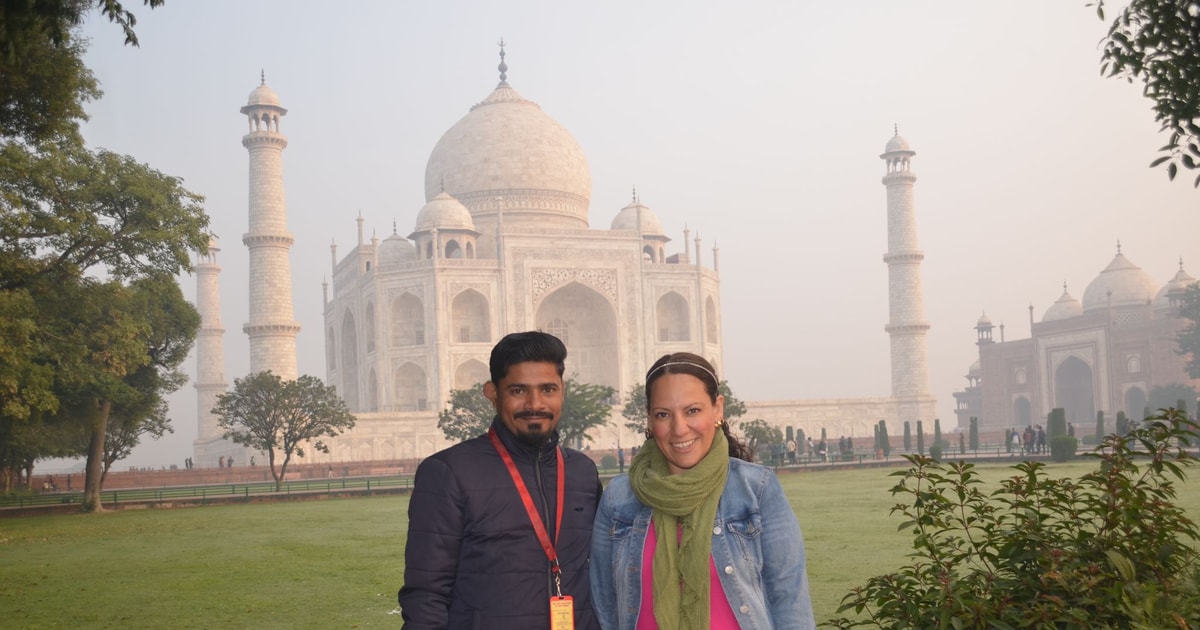 Από το Δελχί : Taj Mahal, Agra Fort & Baby Taj ημερήσια εκδρομή με ...
