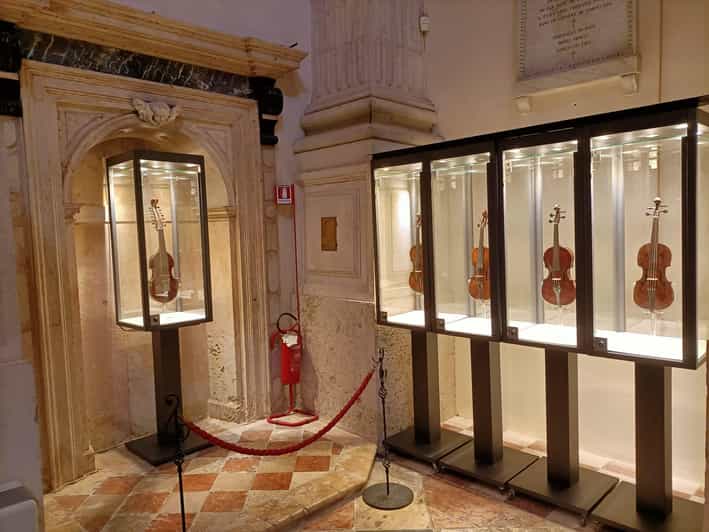 Venice: Vivaldi Baroque Concert Ticket and free Music Museum | GetYourGuide