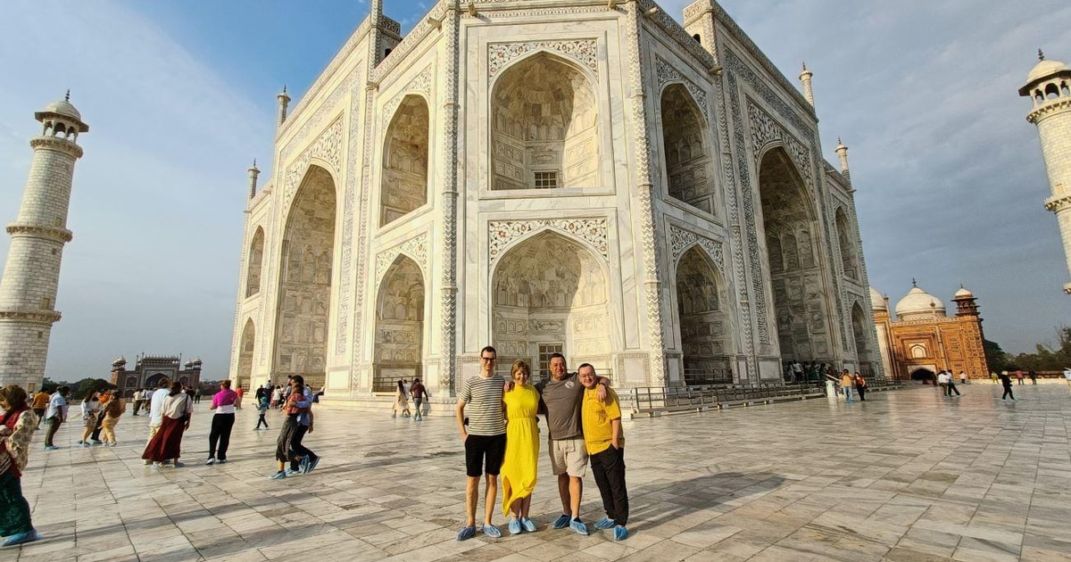 From Delhi: Taj Mahal Tour by Gatimaan Express Train | GetYourGuide