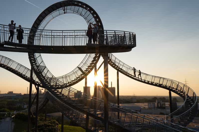 Duisburg: begeleide avondtour bij "Tiger and Turtle" | GetYourGuide