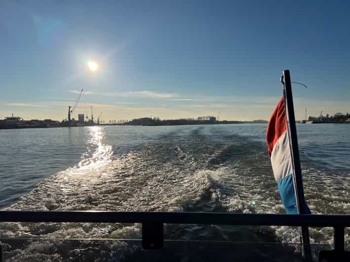 Rotterdam: Billete de un día en autobús acuático a Kinderdijk y ...