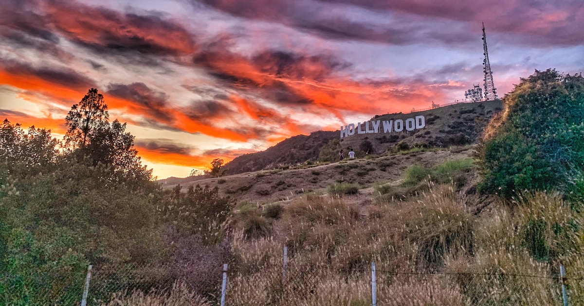 Los Angeles: Hollywood Sign Guided Walking Tour with Photos | GetYourGuide