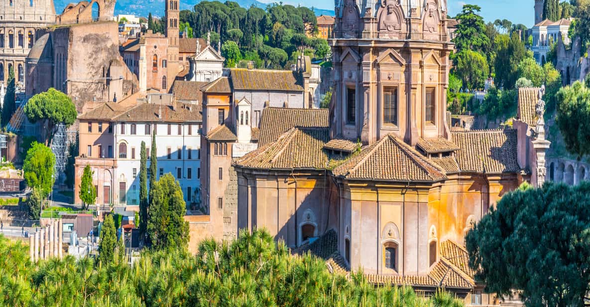 Visite privée à pied de Rome avec croisière en bateau sur la rivière ...