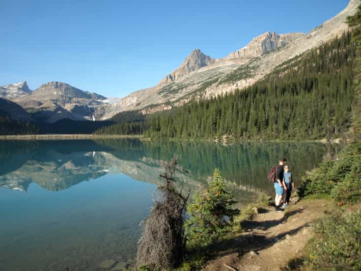 Din Calgary: Banff National Park Lakes & Glaciers Jeep Tour | GetYourGuide