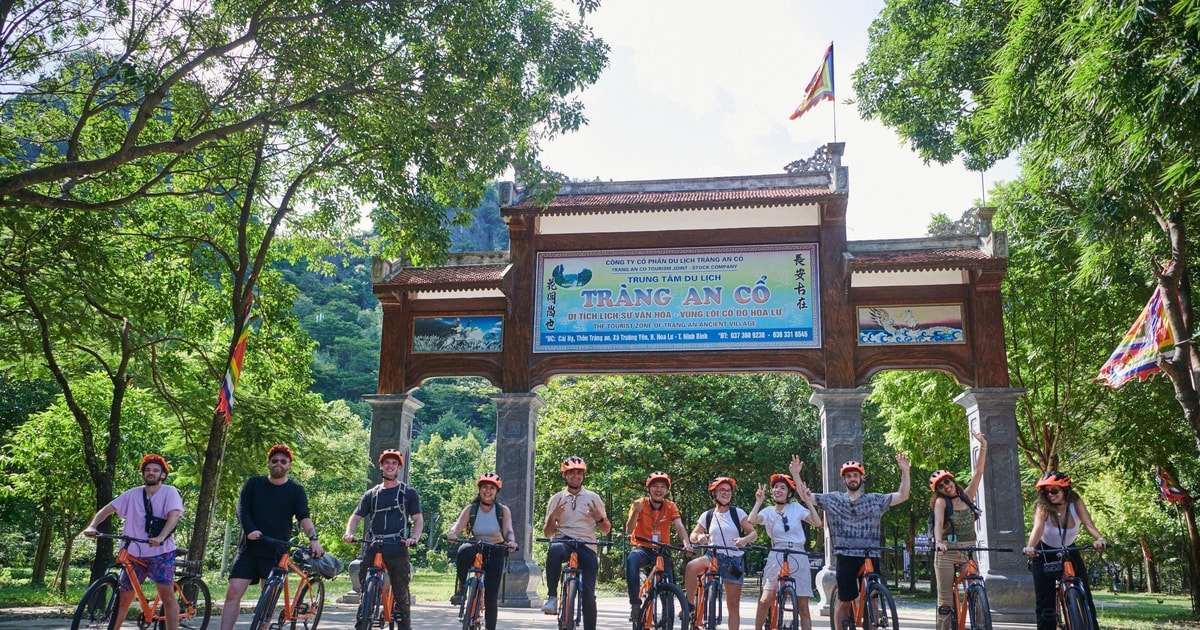 Luxury Hoa lu - Tam Coc - Mua cave w bicycle, limo & buffet | GetYourGuide