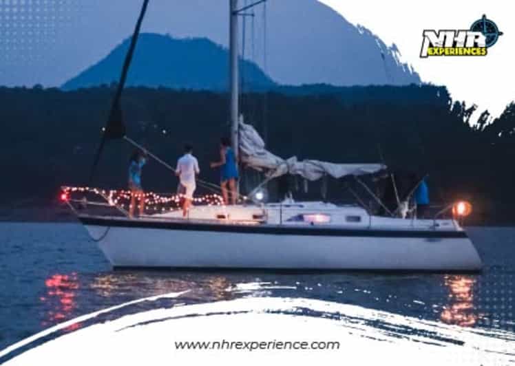 Valle de Bravo: Yacht Tour | GetYourGuide