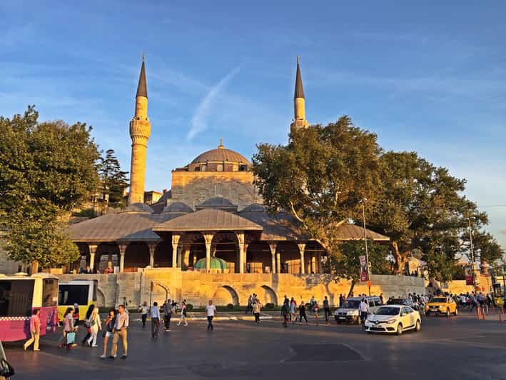 Istanbul: Asian Continent Highlights Walking Tour | GetYourGuide