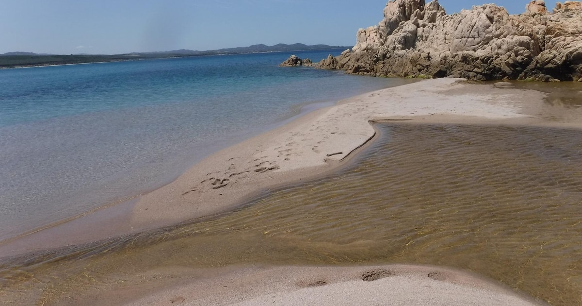 Monti Russu: Hiking tour in Sardinia | GetYourGuide
