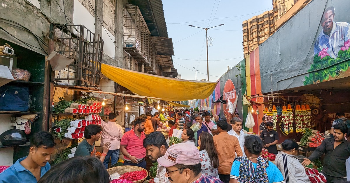 Privé Mumbai by Dawn Morning Tour met gids en Ac Car | GetYourGuide