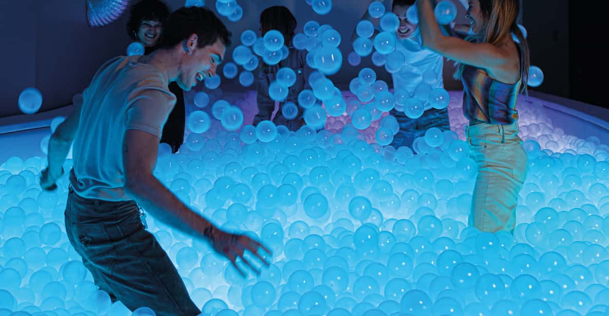 Barcelona: Interactive Art Installation by IKONO | GetYourGuide