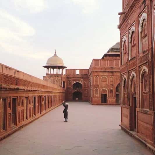 Agra: Highlights Day Tour with Agra Fort Light & Sound Show | GetYourGuide