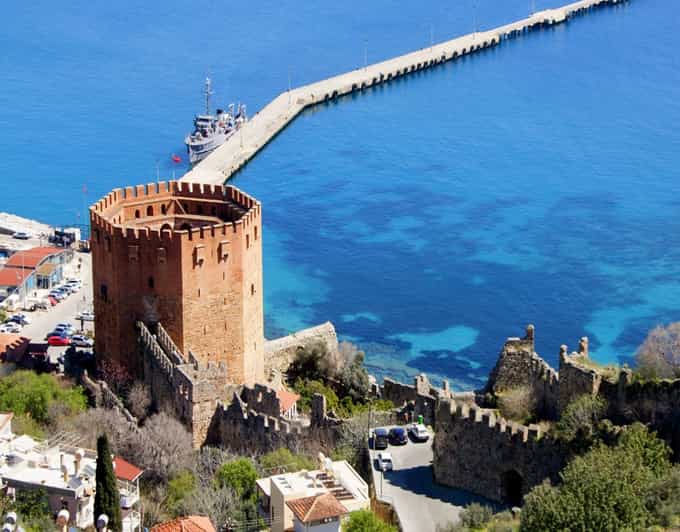 Fra byen Side: Alanya-tur med frokost, båd og svævebane | GetYourGuide