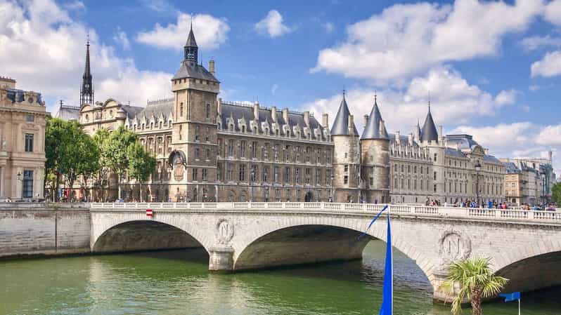 The Essential Paris Tour - Monuments & History | GetYourGuide