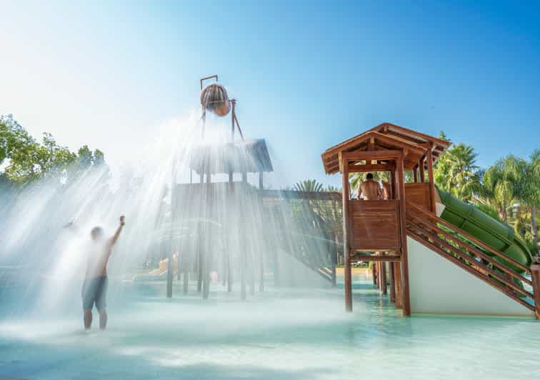 Parque Acuático Oasiria con transporte desde Marrakech | GetYourGuide