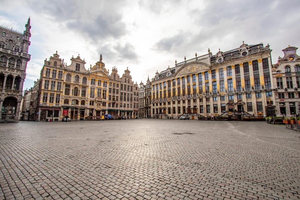 Brussels: Architectural Guided Walking Tour with a Local | GetYourGuide