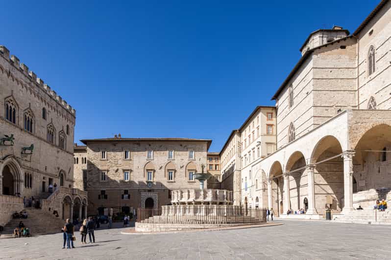 Perugino: the man | GetYourGuide