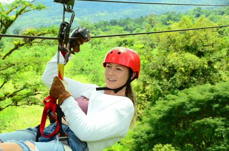 La Fortuna: Canopy Tour with Tarzan Swing | GetYourGuide