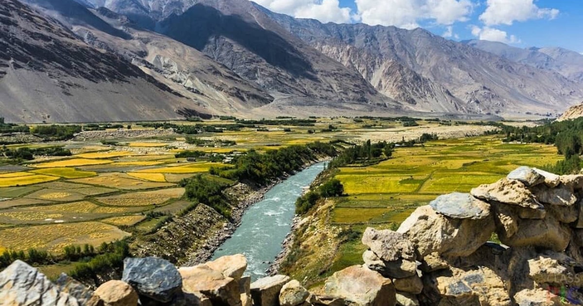 From Dushanbe: 7-Day Hike and Jeep Tour of the Wakhan Valley | GetYourGuide