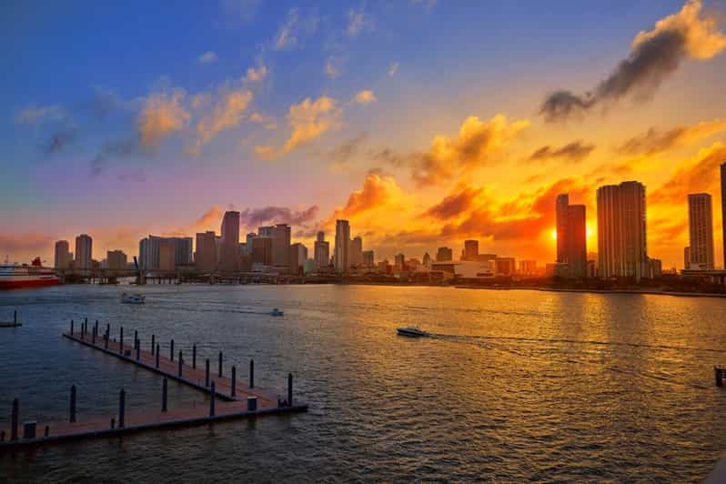 Miami: Sunset Cruise with Celebrity Homes & Open Bar | GetYourGuide