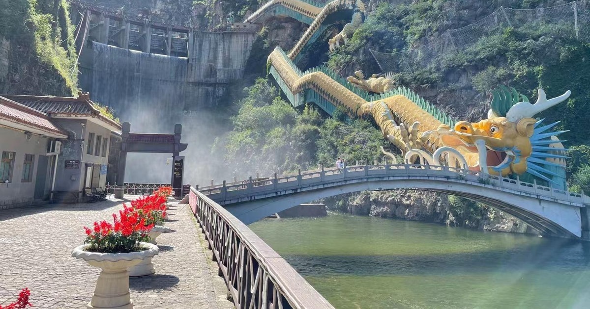 Beijing: Longqing Gorge w/Great Wall or Guyaju Private Tour | GetYourGuide